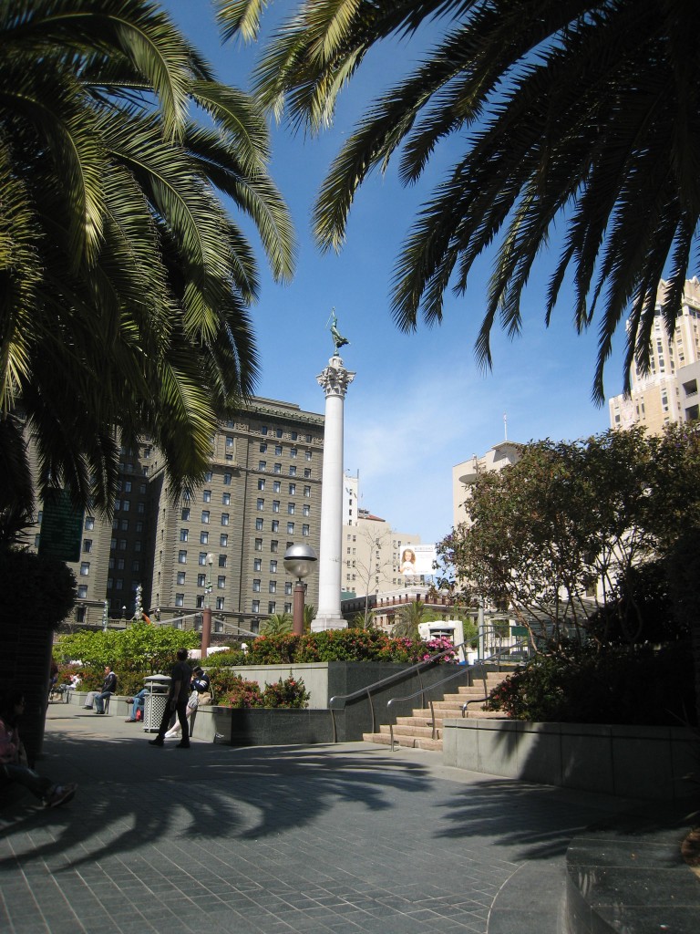 Art Hearts at Union Square San Francisco