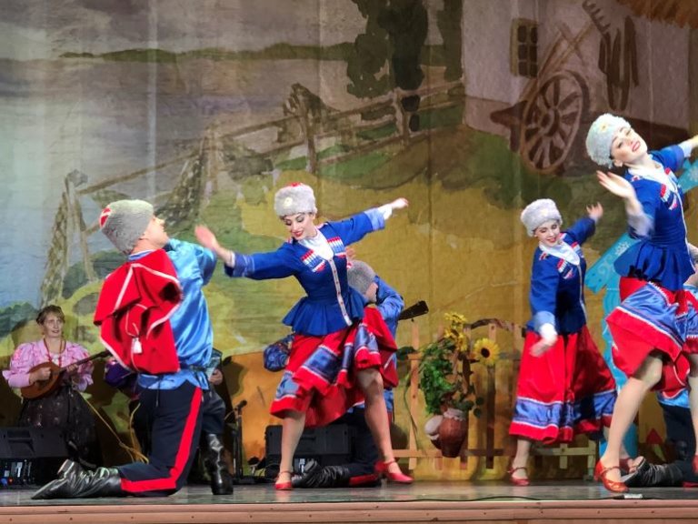 Two Days in St. Petersburg: Russia's Venice of the North - Traveling ...